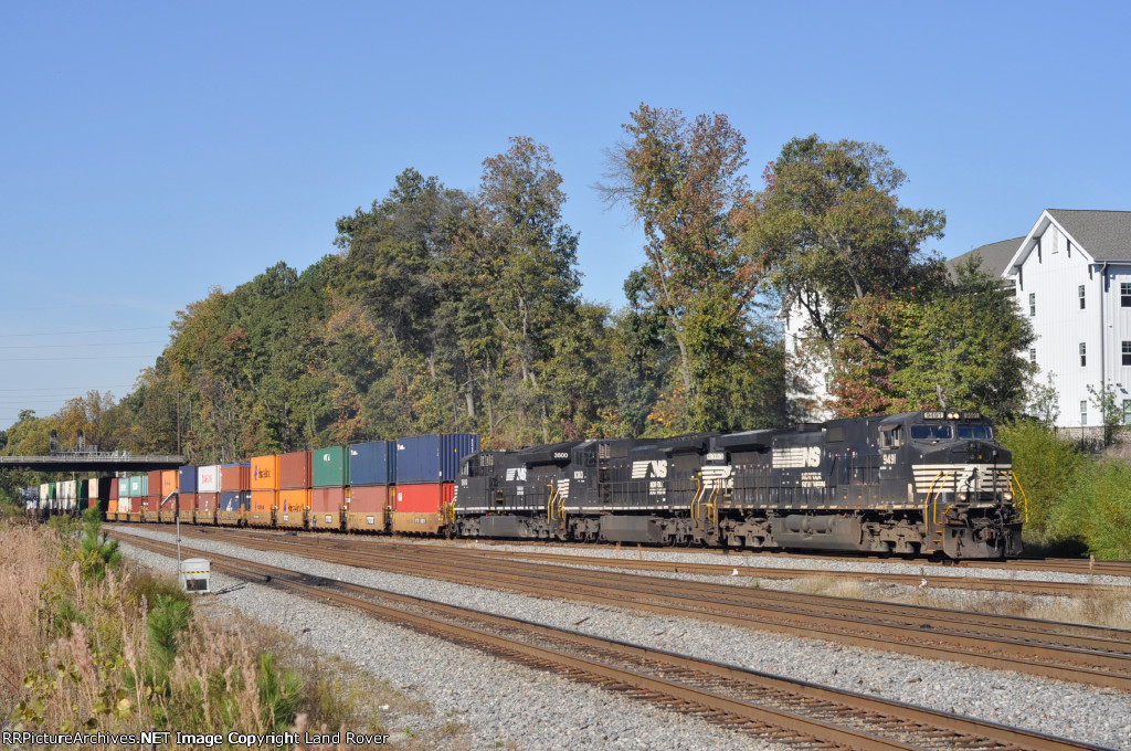 NS 9491 On NS 290 Southbound